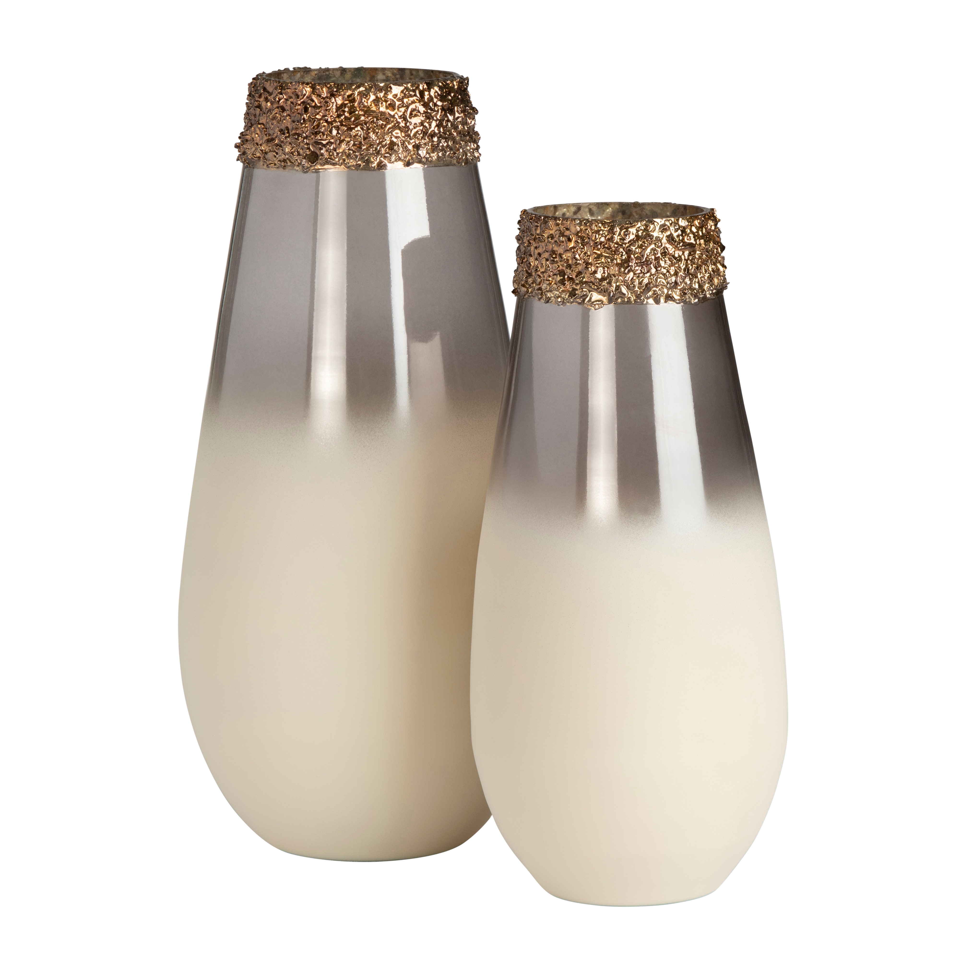 To browse the Venia store,